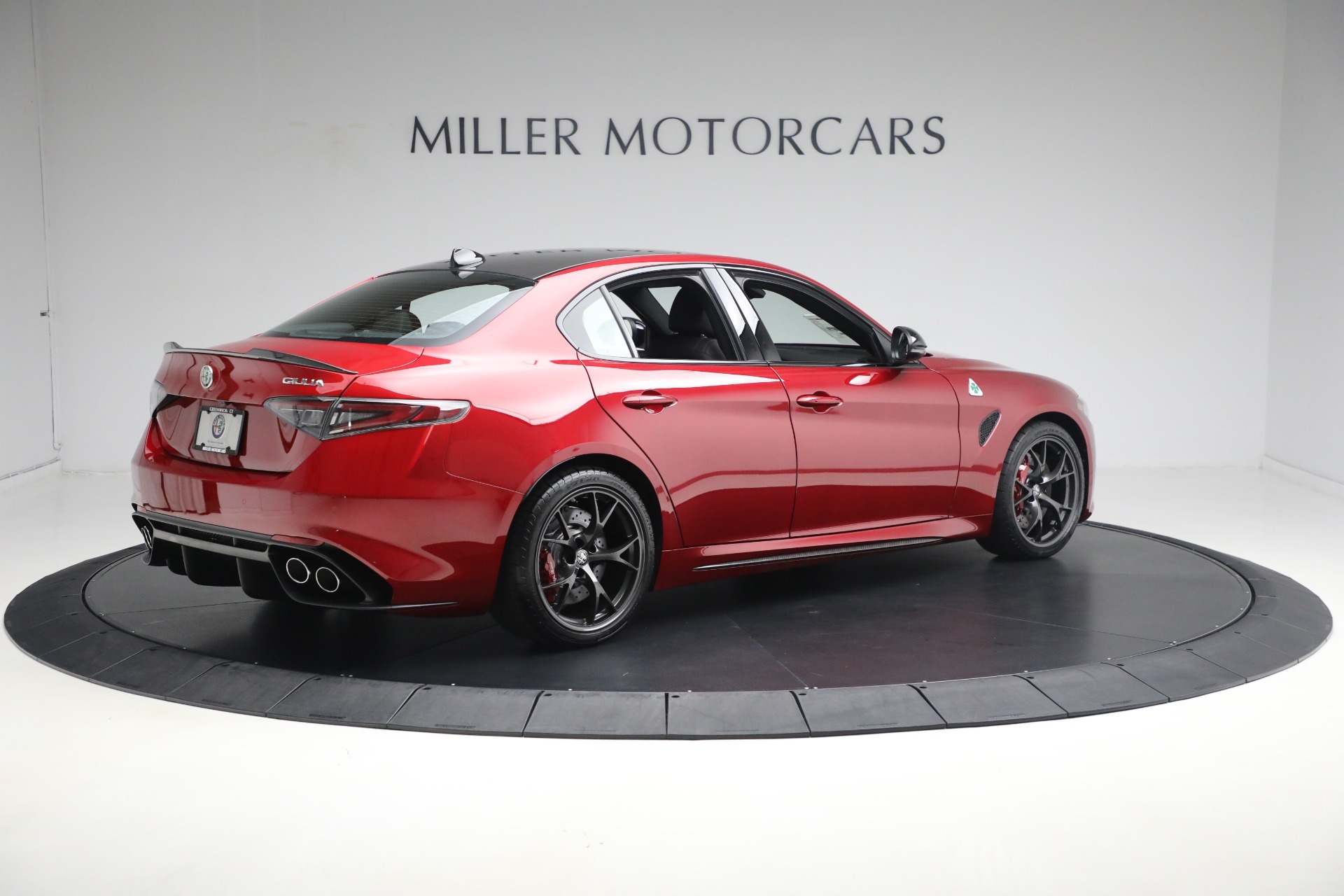 New 2024 Alfa Romeo Giulia Quadrifoglio For Sale (Special Pricing ...
